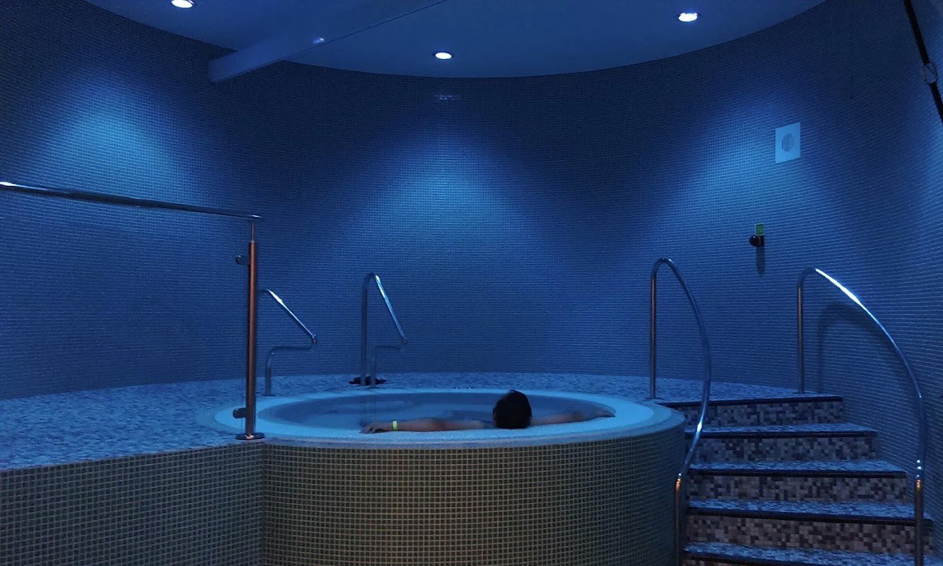 £15 Kensington Spa Experience With Bubbly & £10 Voucher - HouseToMotive ...